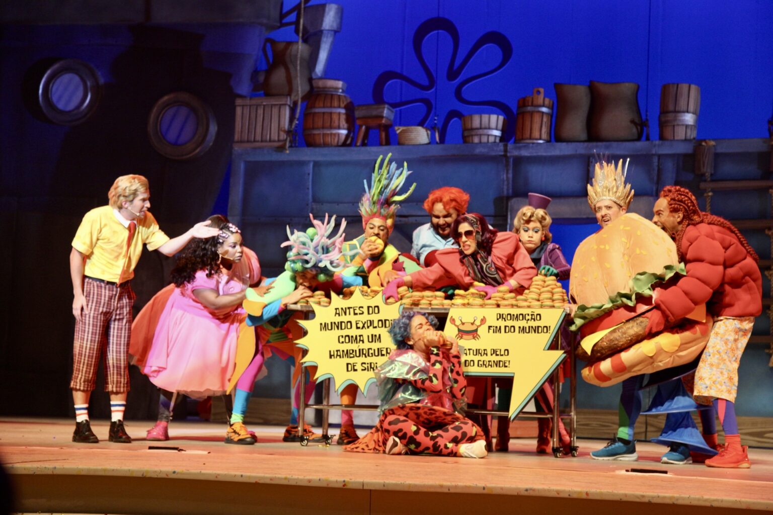 Bob Esponja O Musical estreia sob fortes aplausos na Cidade das Artes ...