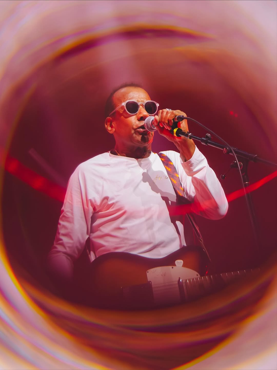 Jorge Ben Jor cria catarse no Espaço Unimed com seus hits geniais e ...